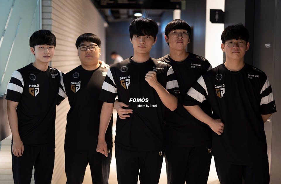 LMHT: Âm thầm lọt top 4 BXH, Gen.G khiến fan LCK phát hoảng: 'Chạy ngay ...