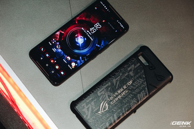 Đây là Asus ROG Phone 2: Smartphone màn hình OLED 120Hz và chip ...