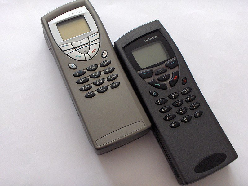 Nhìn lại Nokia 9210 Communicator: Chiếc điện thoại trong mơ của những ...