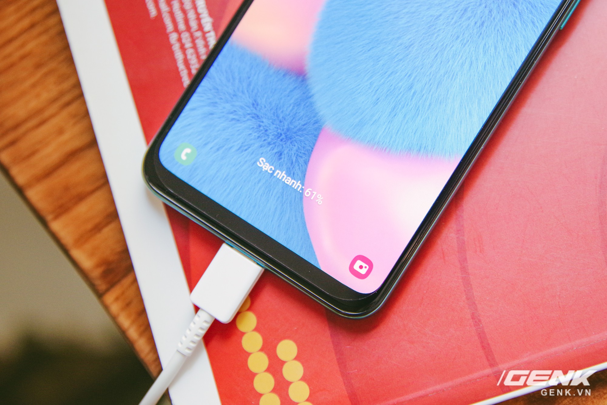 Cận cảnh Galaxy A30s: 3 camera, cảm biến vân tay siêu âm, màu sắc mới ...