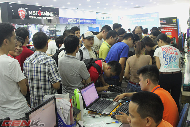 Tưng bừng buổi giao lưu ra mắt OCZ TRION 100 - Xu hướng phổ thông hóa SSD