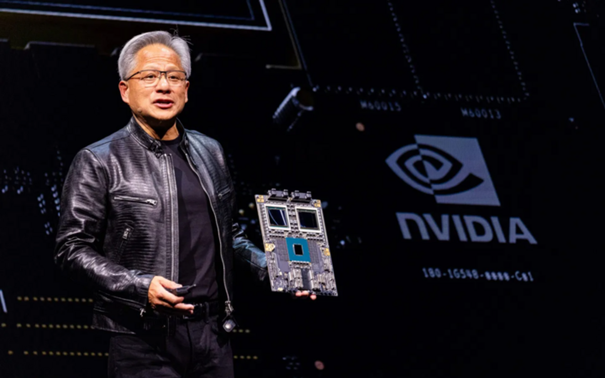 Vì sao cả Elon Musk và Larry Ellison phải kéo áo nài nỉ 'vua chip ...
