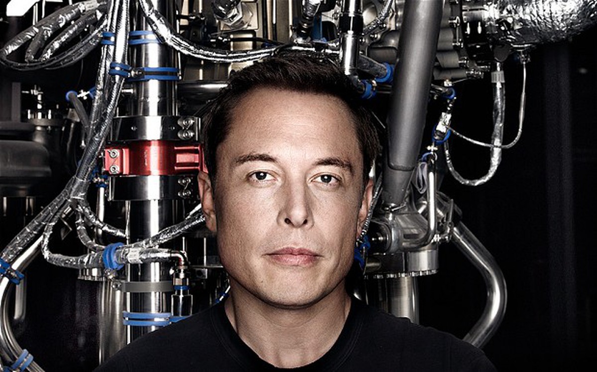 Elon Musk cổ vũ tư tưởng con người "kết hợp" với máy móc
