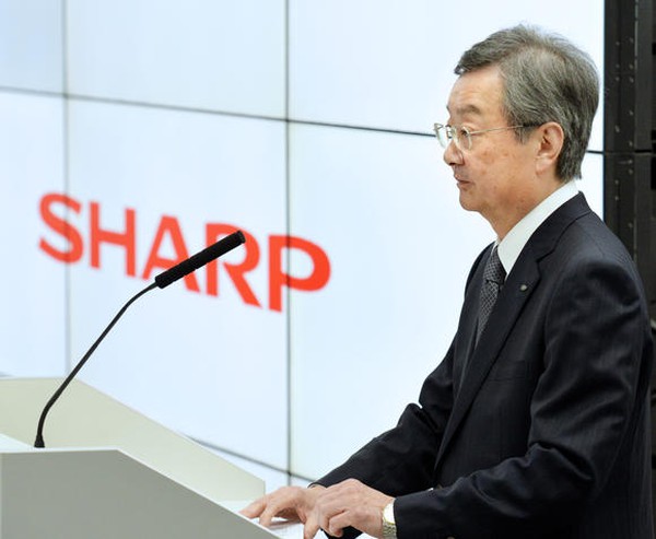 Sharp thay thế CEO người Nhật bằng người Trung Quốc