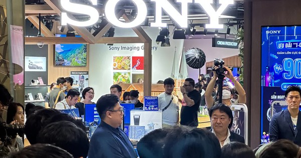 Sony Store đầu tiên khai trương tại Việt Nam, không gian giúp khách ...