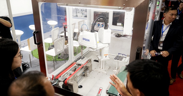 Trải nghiệm 4 robot của Epson tại Bắc Ninh: Linh hoạt, nhỏ gọn và thông ...