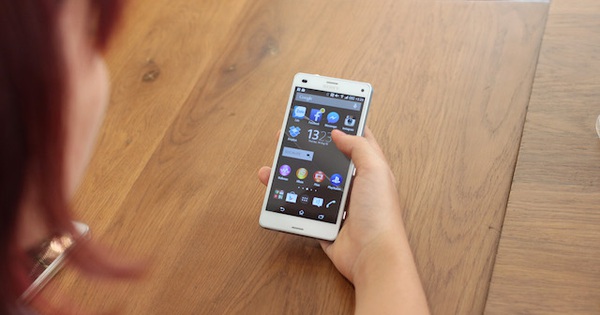Đánh giá Xperia Z3 Compact: nhỏ nhẹ, nữ tính, giá cao