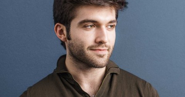 John Meyer - thành công đến từ việc bỏ học và từ chối Apple