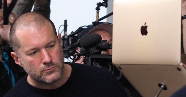 MacBook Pro 16 inch cho thấy Apple không có Jony Ive lại hóa hay