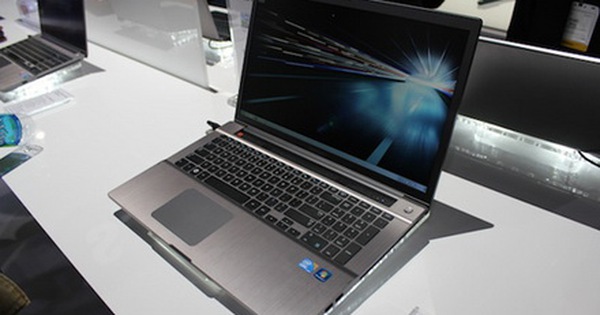 Laptop Series 7 Chronos 17,3 inch có giá hơn 31 triệu đồng tại Mỹ