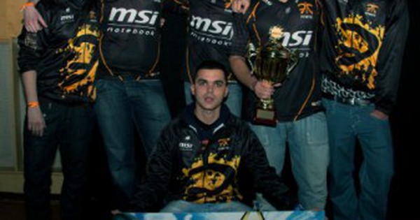 Clip những hình ảnh ấn tượng của FnaticMSI tại DreamHack 2010