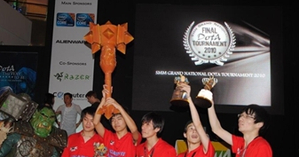 EHOME.820: "Nữ thần may mắn luôn ở bên chúng tôi"