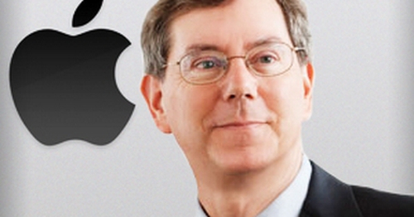 Chủ tịch Apple: Quả táo vẫn khuyết trong thời kì hậu Steve Jobs